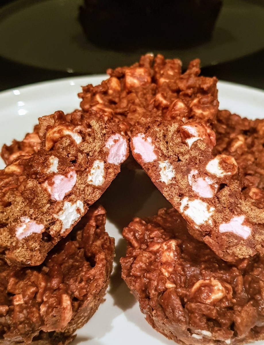 Crunchy Rocky Road Bites | THE WEE CALEDONIAN COOK