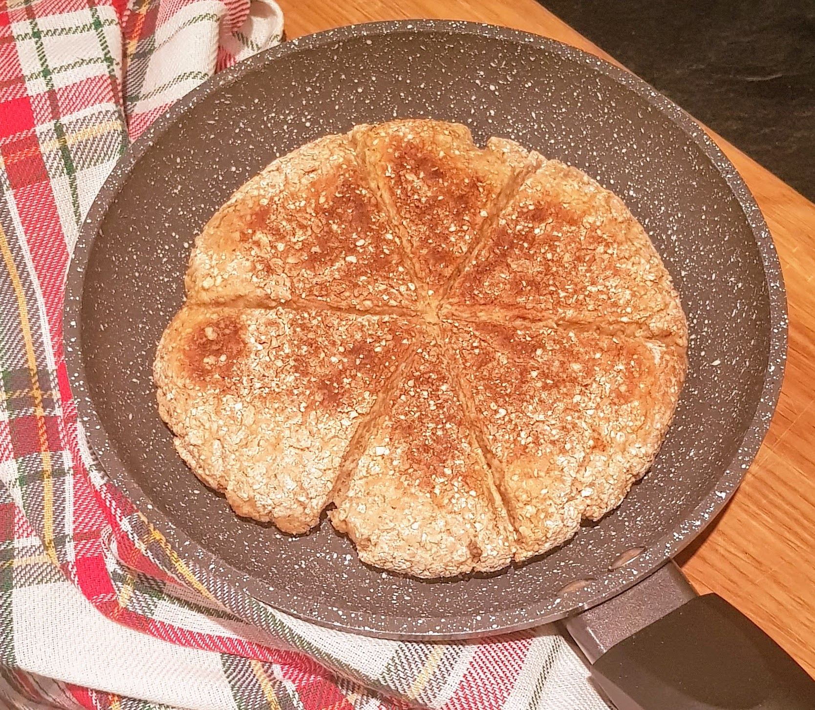 Bannock Bread (Traditional Scottish Bread) | THE WEE CALEDONIAN COOK
